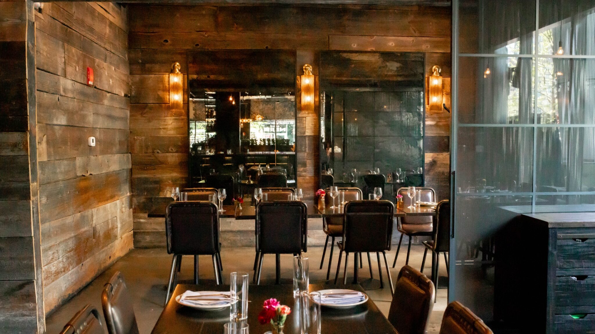 Greek Meze & Craft Cocktails in Boston Seaport - Committee Boston